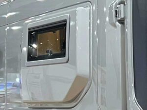 Camper flares: meer ruimte in je buscamper - De zelfbouw camper ...